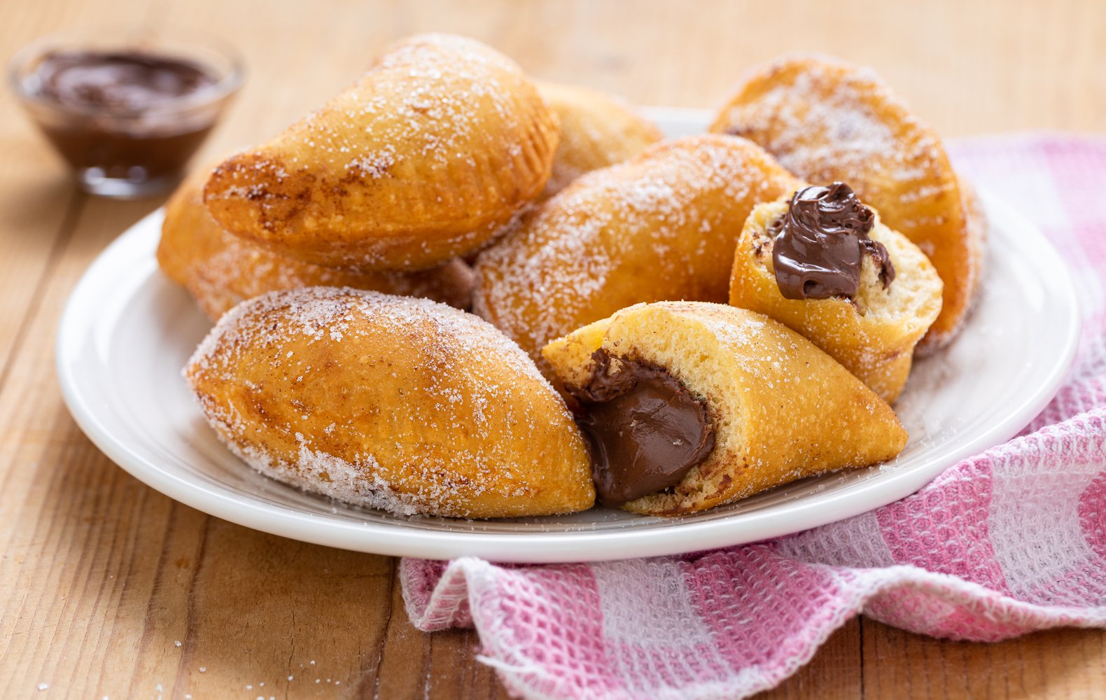 Ricetta Panzerotti alla Nutella - Il Club delle Ricette