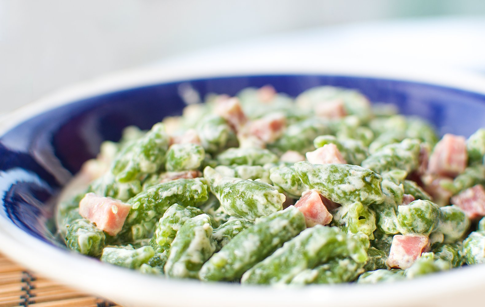 Ricetta Spatzle agli Spinaci con Panna e Speck - Il Club delle Ricette