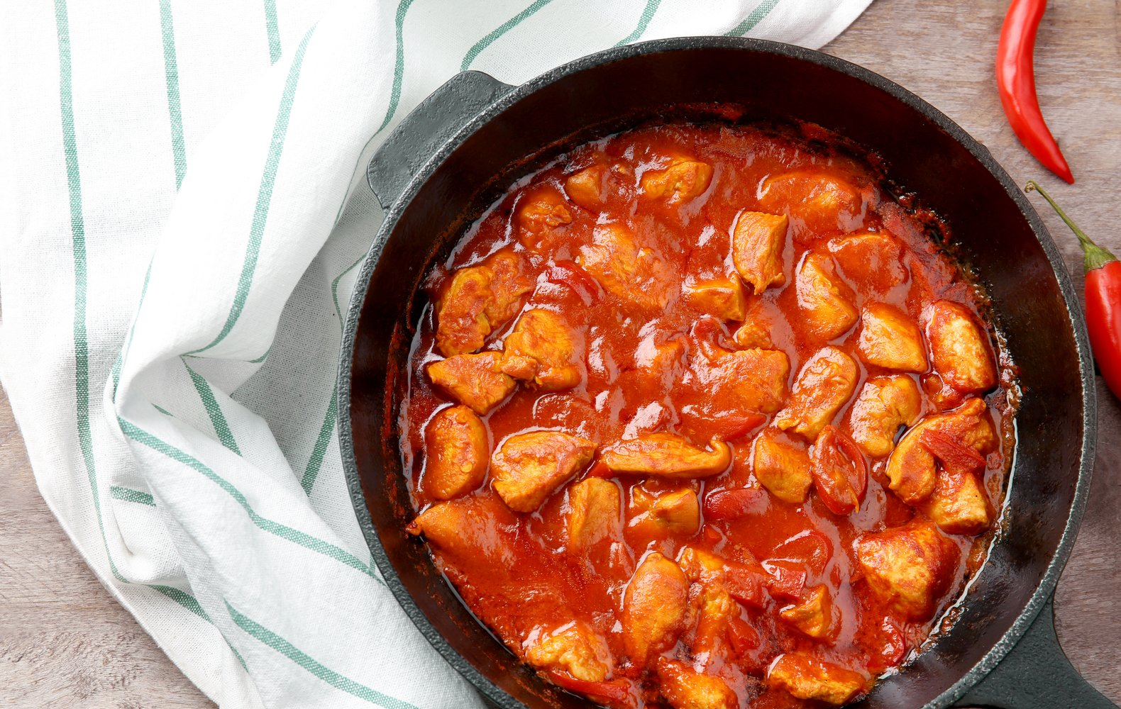 Ricetta Bocconcini di Pollo al Sugo - Il Club delle Ricette