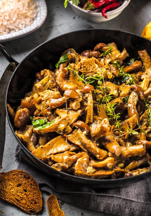 Ricetta Funghi Finferli Trifolati in Padella - Il Club delle Ricette