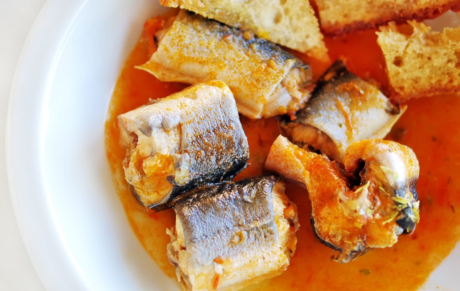 Ricetta Capitone in Sugo alla Calabrese - Il Club delle Ricette