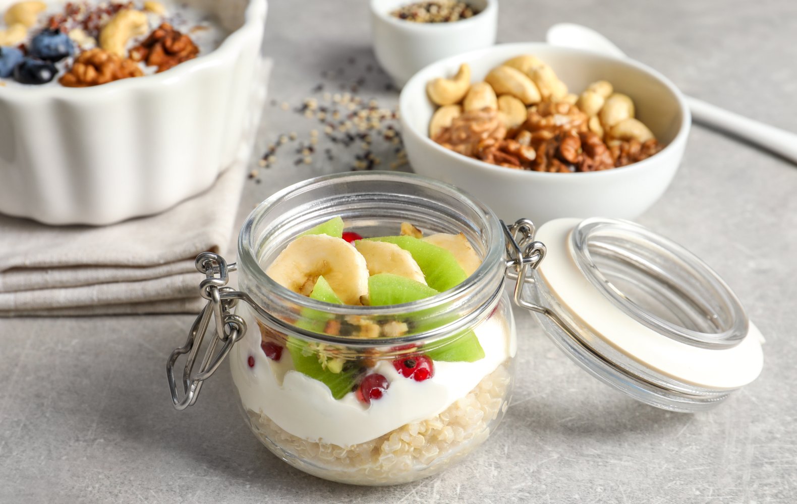 Ricetta Quinoa con Crema Vegana al Cocco e Frutta - Il Club delle Ricette