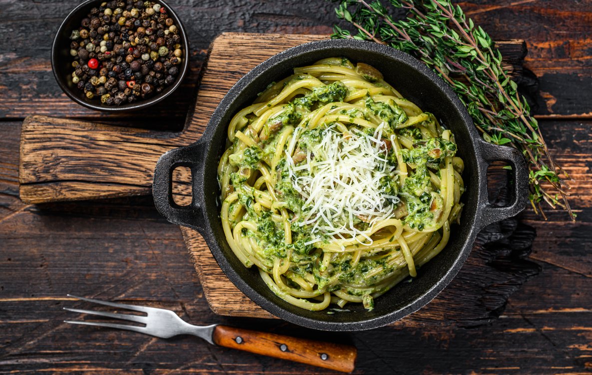 Ricetta Strangozzi al Pesto Umbro - Il Club delle Ricette