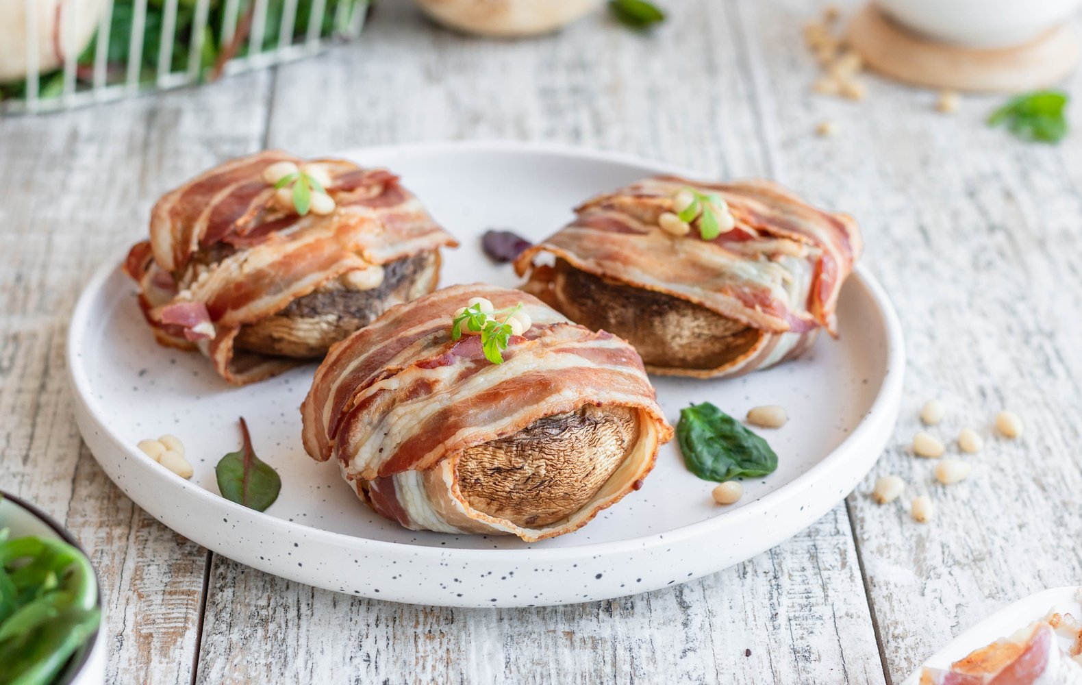 Ricetta Funghi Ripieni Avvolti nella Pancetta - Il Club delle Ricette