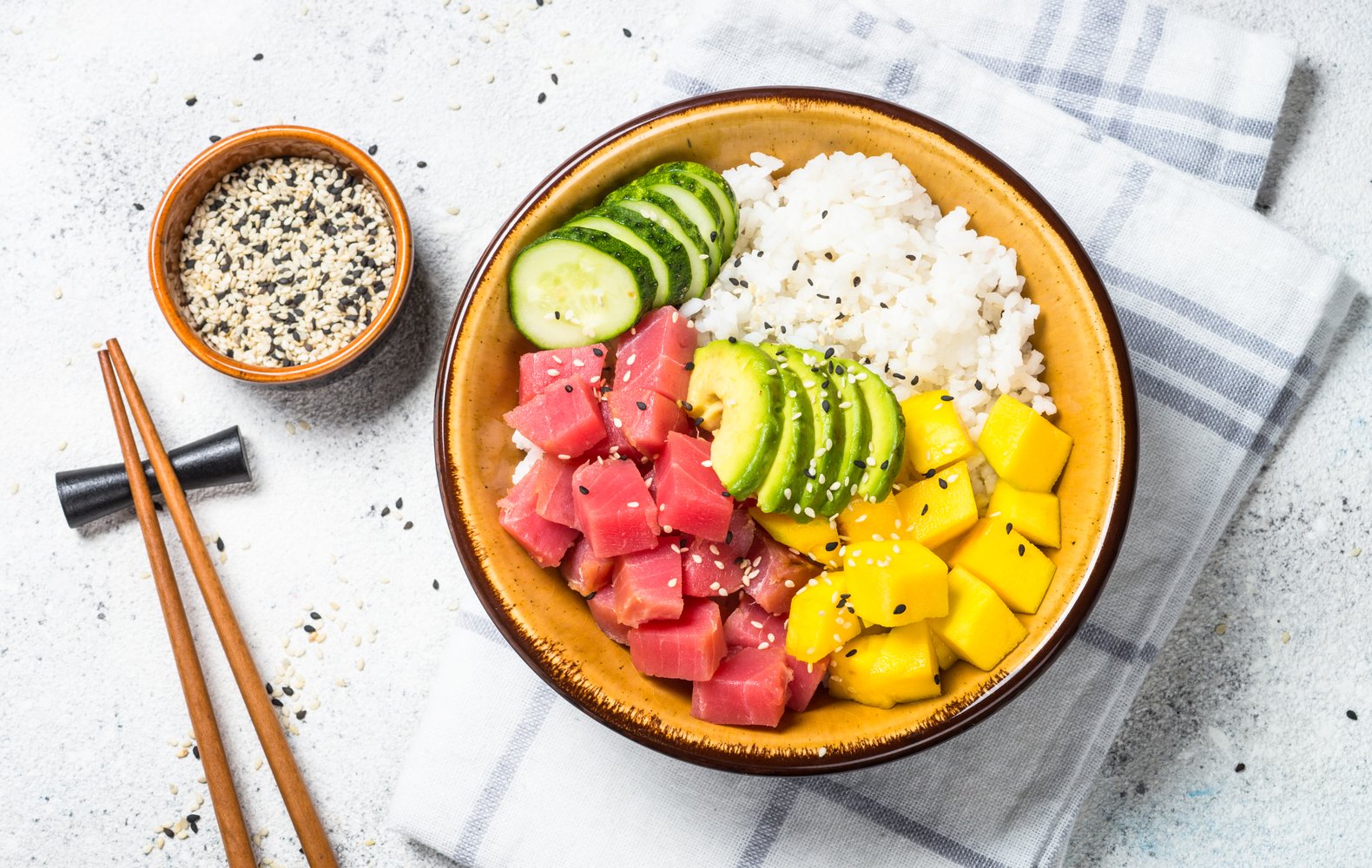 Ricetta Poke Bowl al Tonno e Mango - Il Club delle Ricette