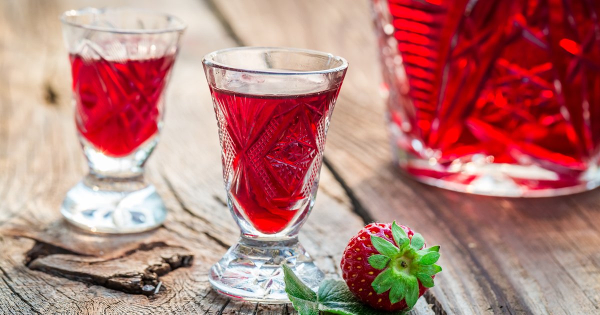 Ricetta Liquore alle Fragole - Il Club delle Ricette