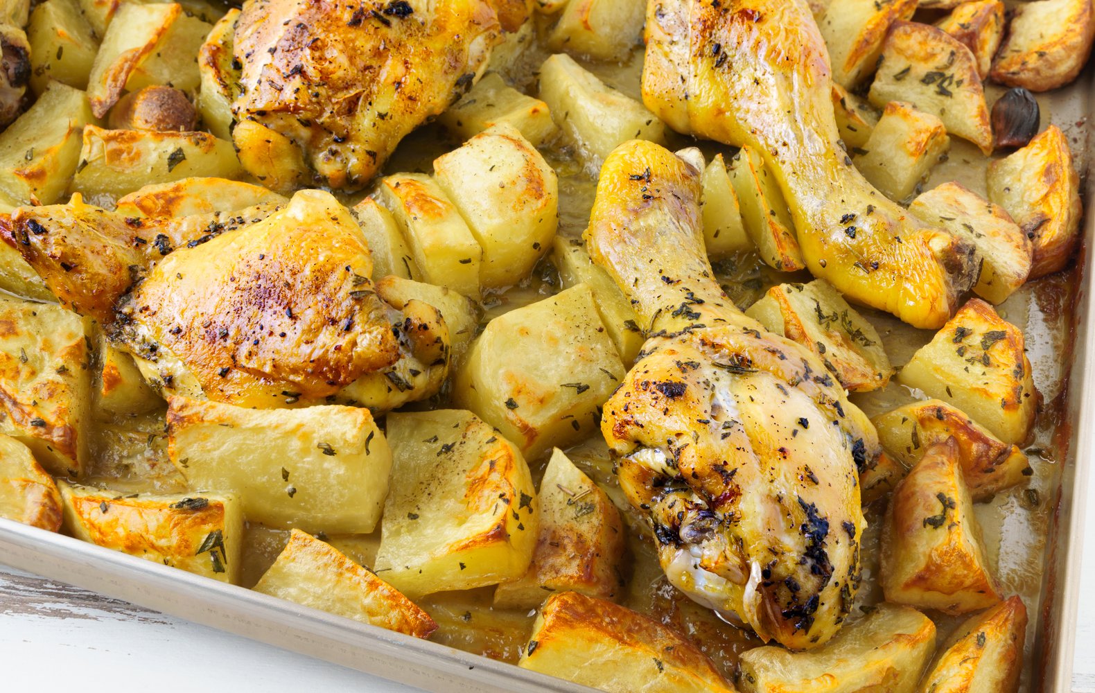 Ricetta Pollo al Forno con Patate - Il Club delle Ricette